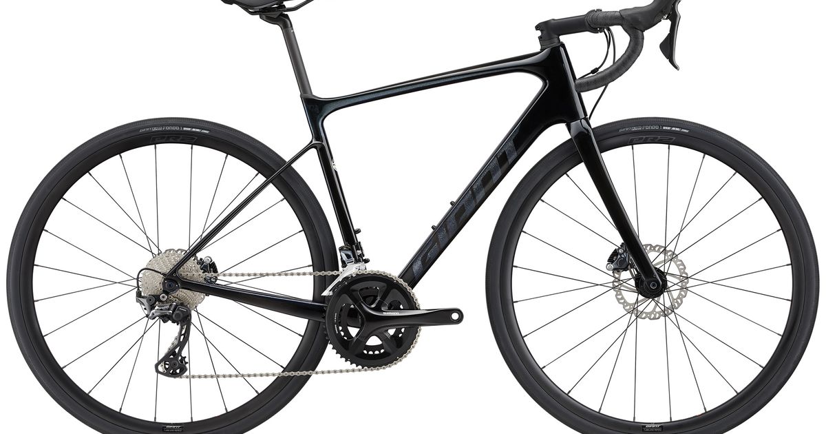 Giant DEFY ADVANCED 1 2023