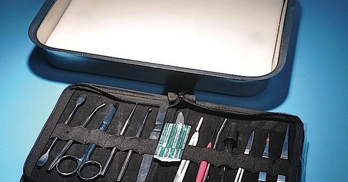 Instruments de dissection, ensemble de luxe de 14 avec plateau de ...