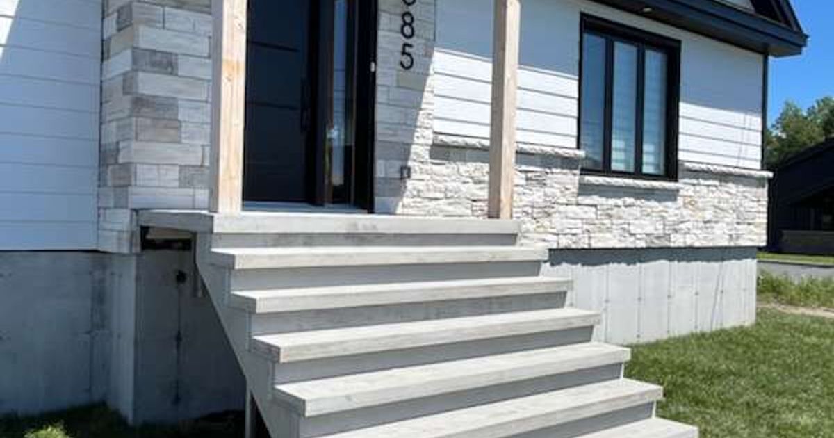 Balcon et Escalier en béton préfabriqué sur mesure