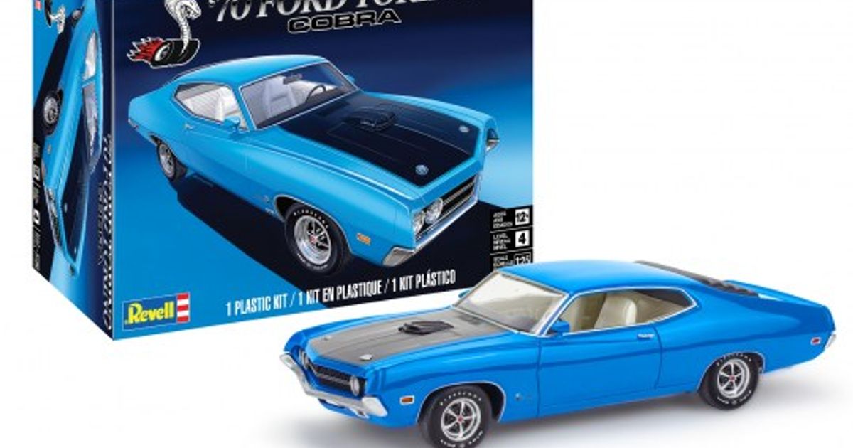REVELL 4534 1970 Ford Torino Cobra 1:25