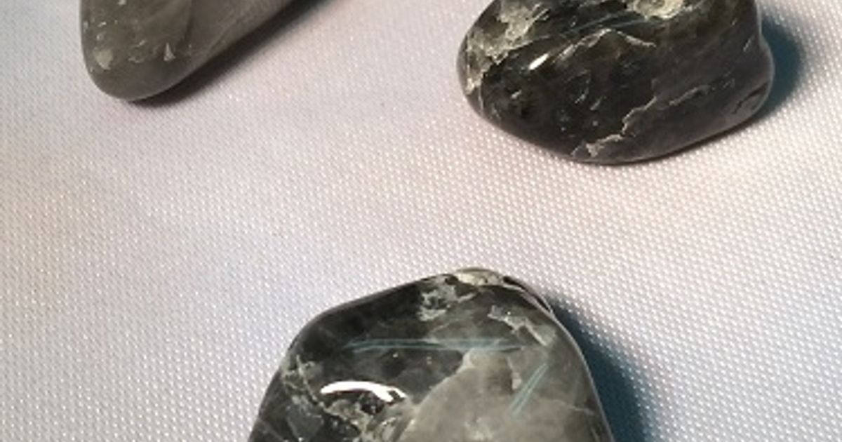 Cymophane pierre roulée