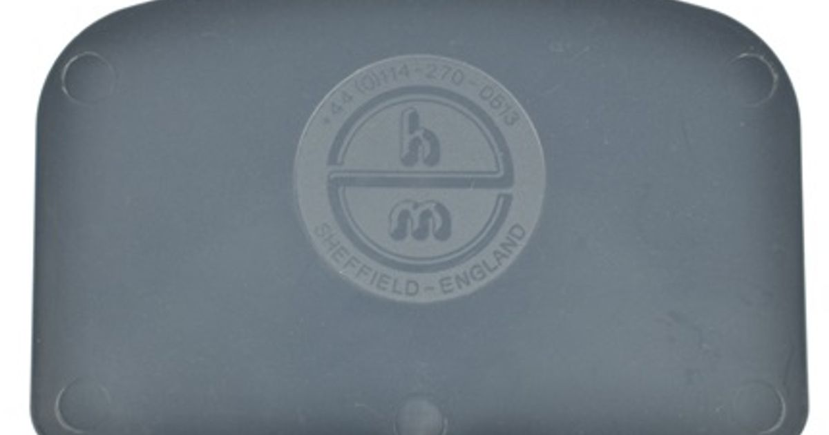 FLEXIBLE SCRAPERS, METAL DETECTABLE