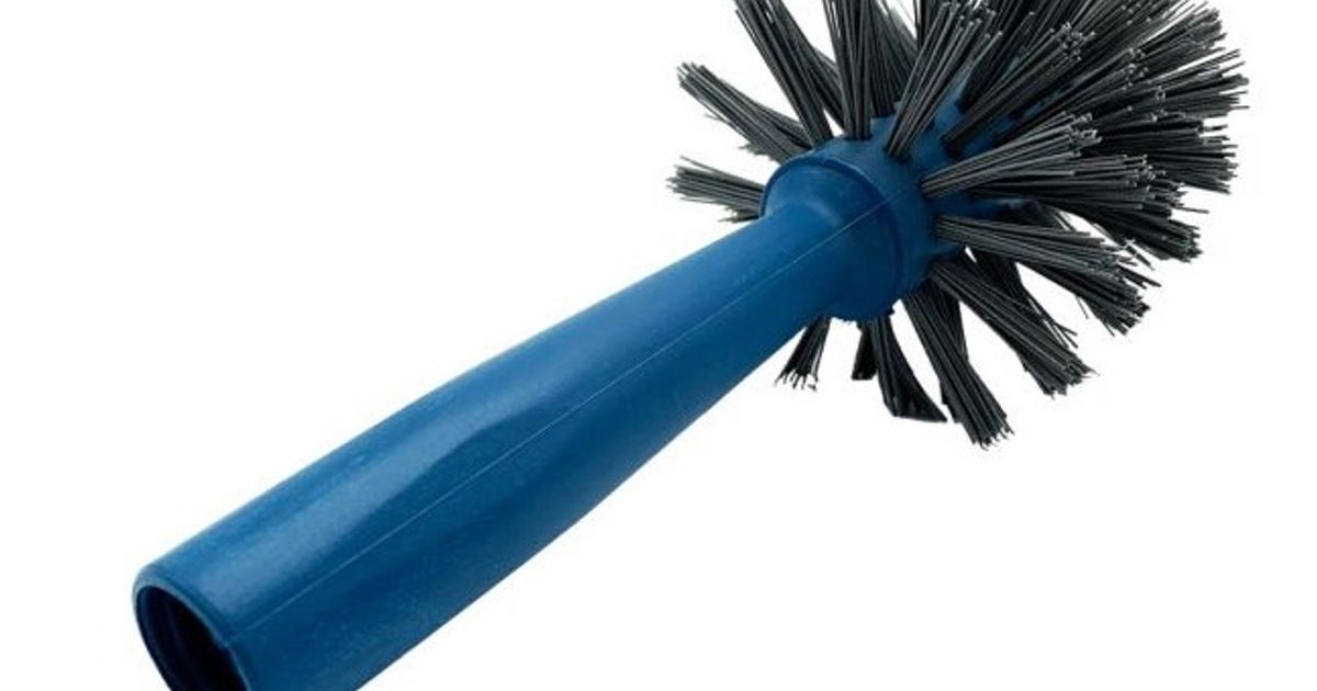 BRUSHES & BROOMS - METAL DETECTABLE